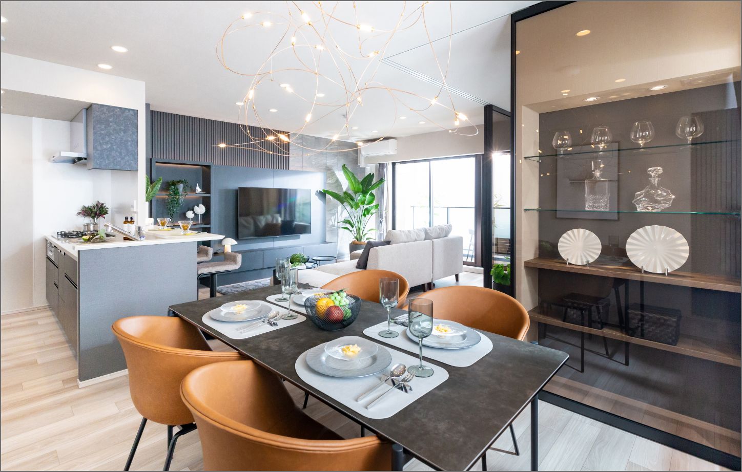 【公式】ルネ花小金井ザ・レジデンス│ハナコ フォーユー プロジェクト│「花小金井駅」駅徒歩4分・3LDK中心・全162邸の新築分譲マンション。